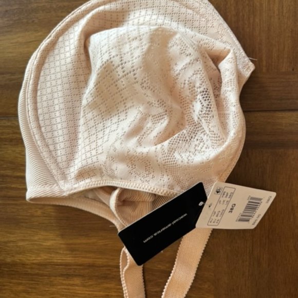 Intimates & Sleepwear | 2 Wacoal Minimizer Womans Bra Size 38g New With ...